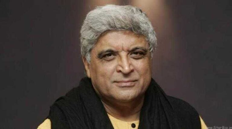 Javed Akhtar Wiki, Age, Wife, Family, Biography - StarBiography